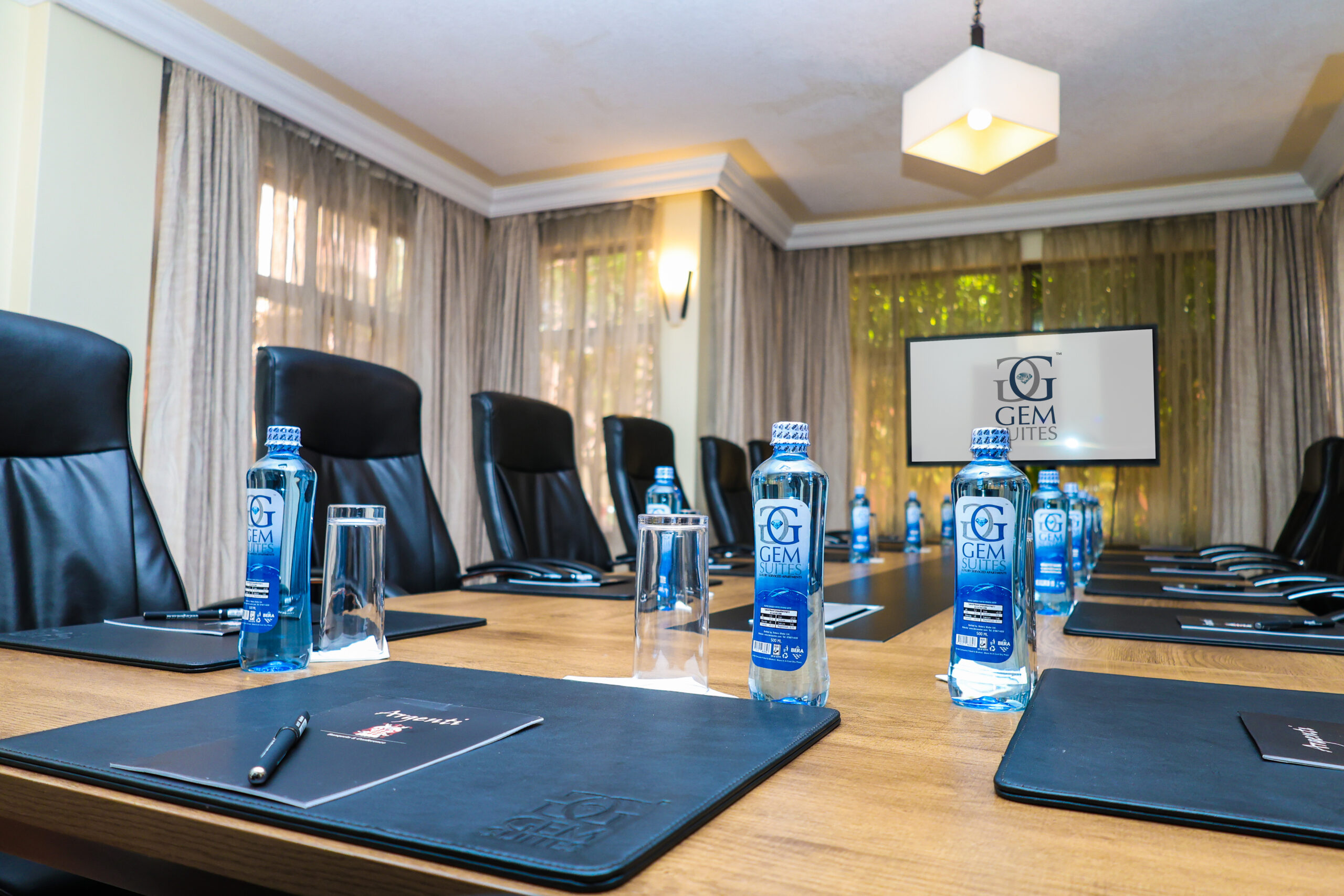 State House Crescent - Gem Suites Hotel and Luxury Apartments